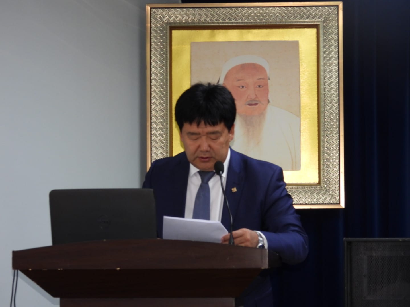 ГЭР БҮЛИЙН ХҮЧИРХИЙЛЛИЙН ХОХИРОГЧИД ҮЙЛЧИЛГЭЭ ҮЗҮҮЛЭХ ХАМГААЛАХ БАЙРНЫ ҮЙЛ АЖИЛЛАГААТАЙ ТАНИЛЦАН